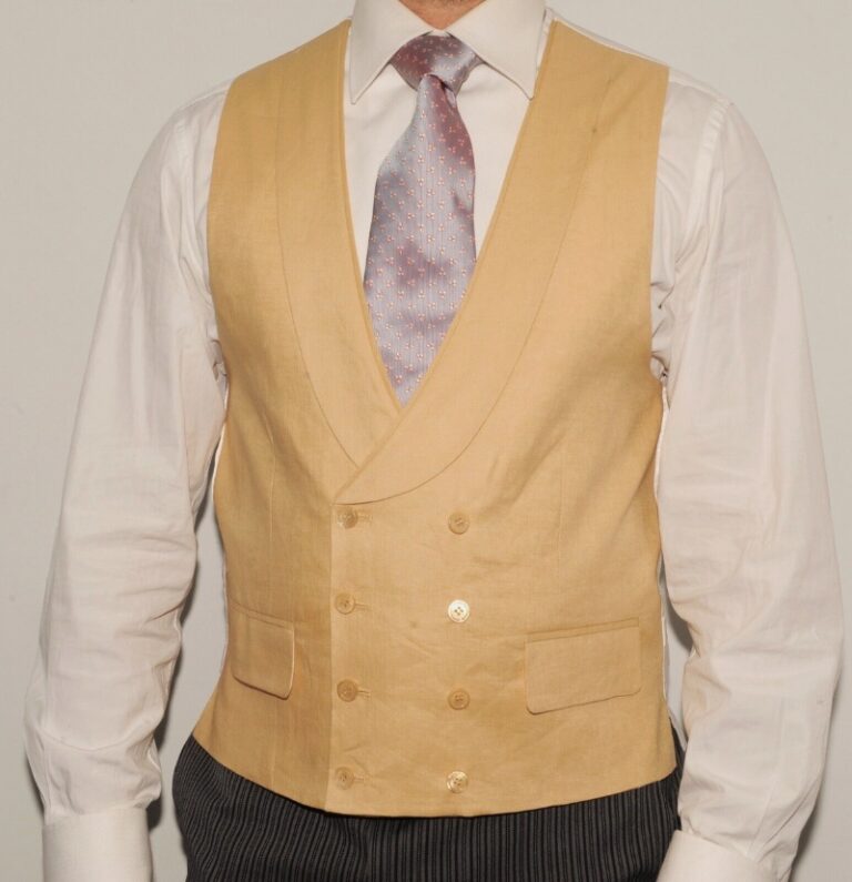 What Is A Lounge Suit? Lounge Suit's Definition & Key Features