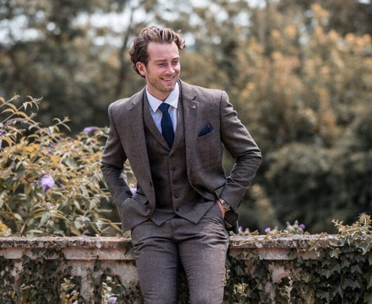 30+ Types Of Suits: An Easy Guide About Every Suit Types