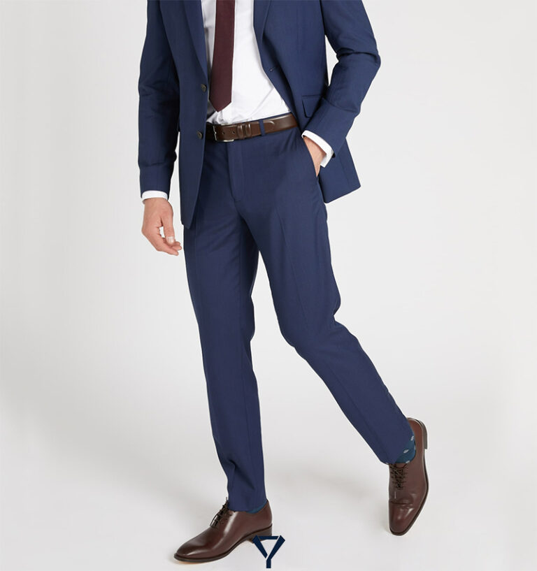 What Color Belt To Wear With Navy Suit